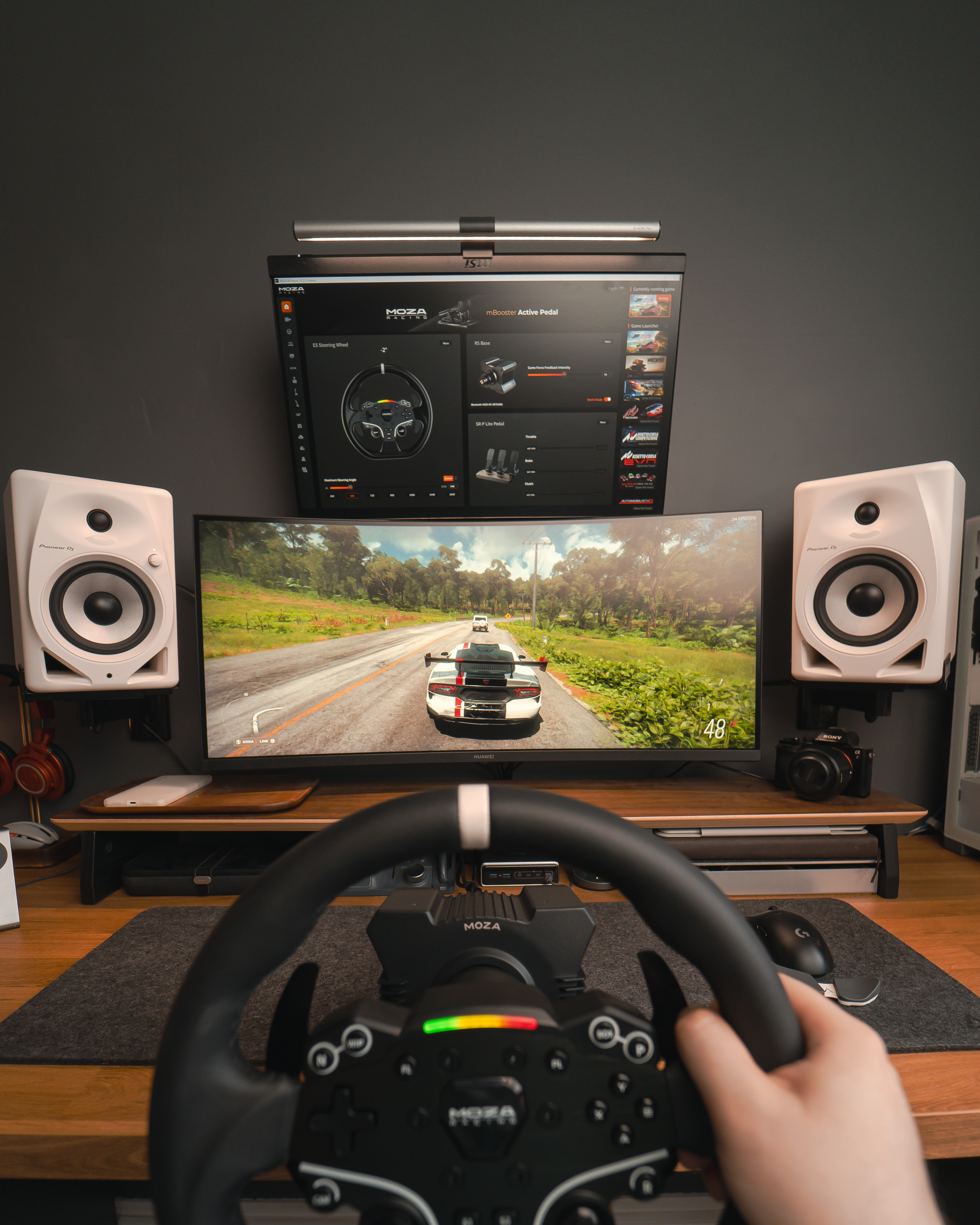 Moza Racing - R5 - R5 Bundle ES png converted - JeuxOnLine